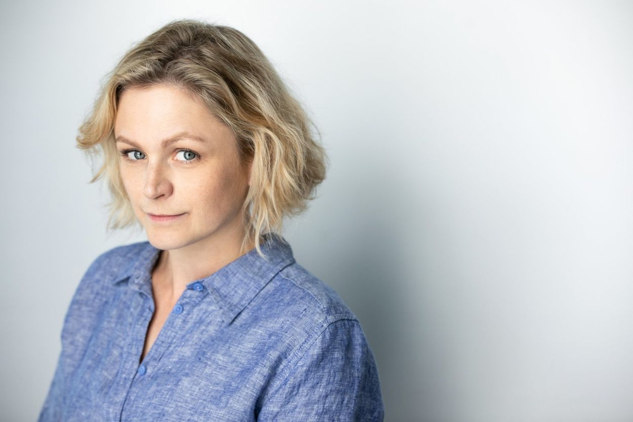 Charlie Sanderson | Actress - Singer and Voice over Artist